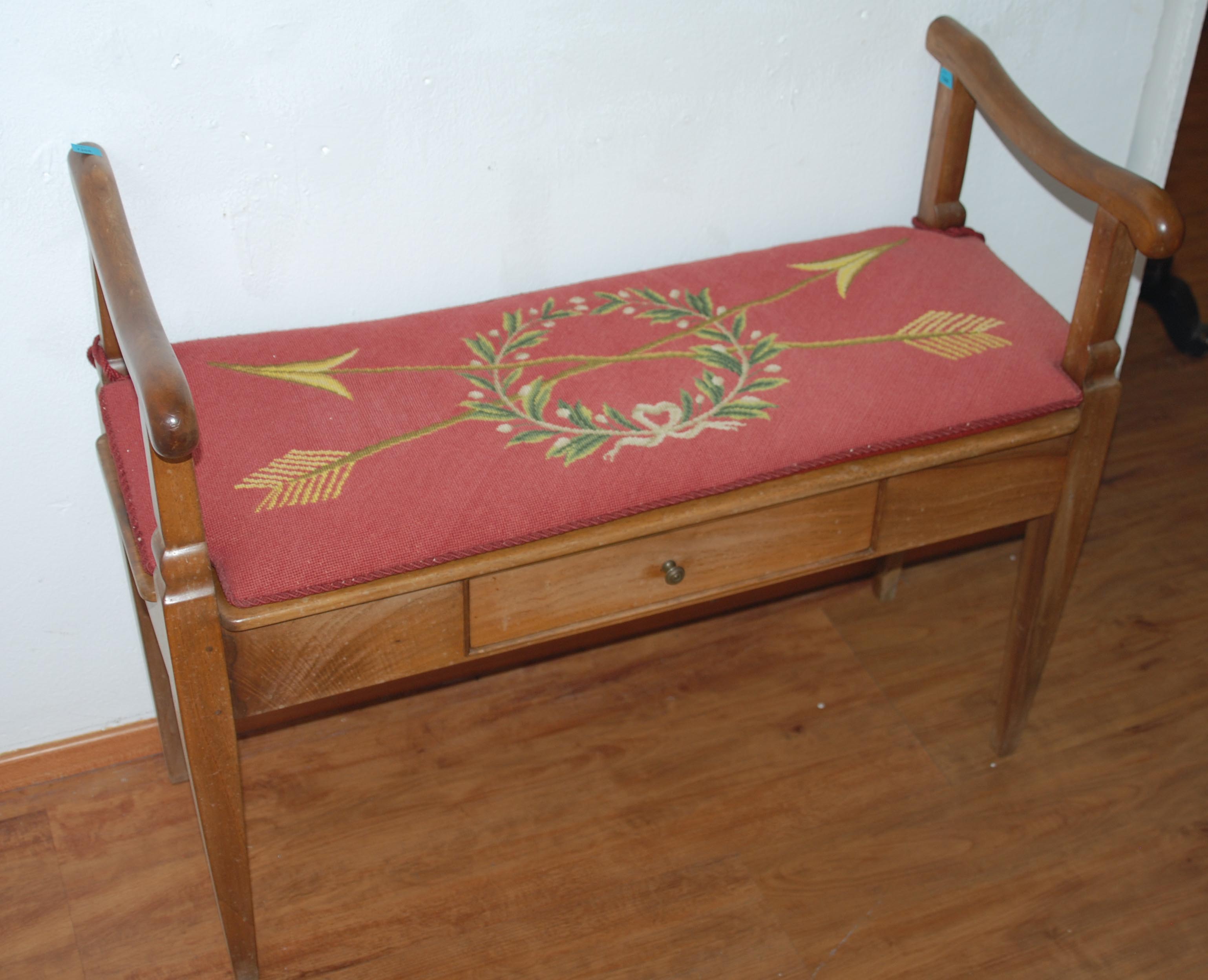 Kleine Bank - Schuler Auktionen Zürich