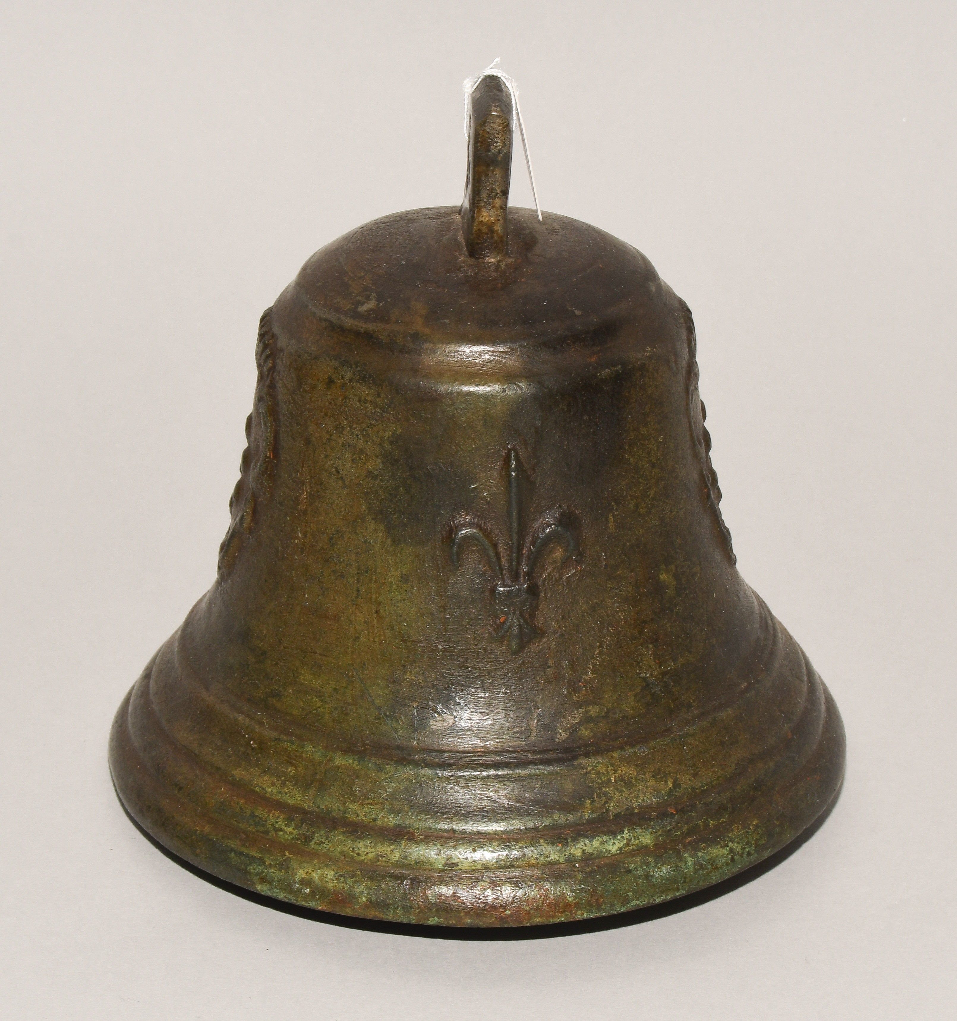 Kleine Glocke - Schuler Auktionen Zürich